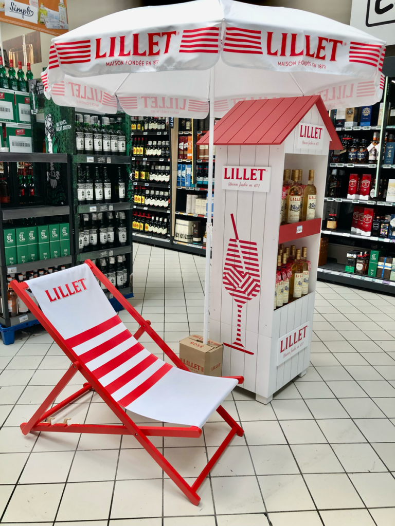 Flagship store Lillet (Pernod Ricard) en galerie commerciale par STRADA ...